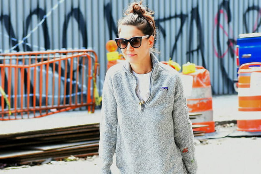Katie Holmes en pantalon jogging