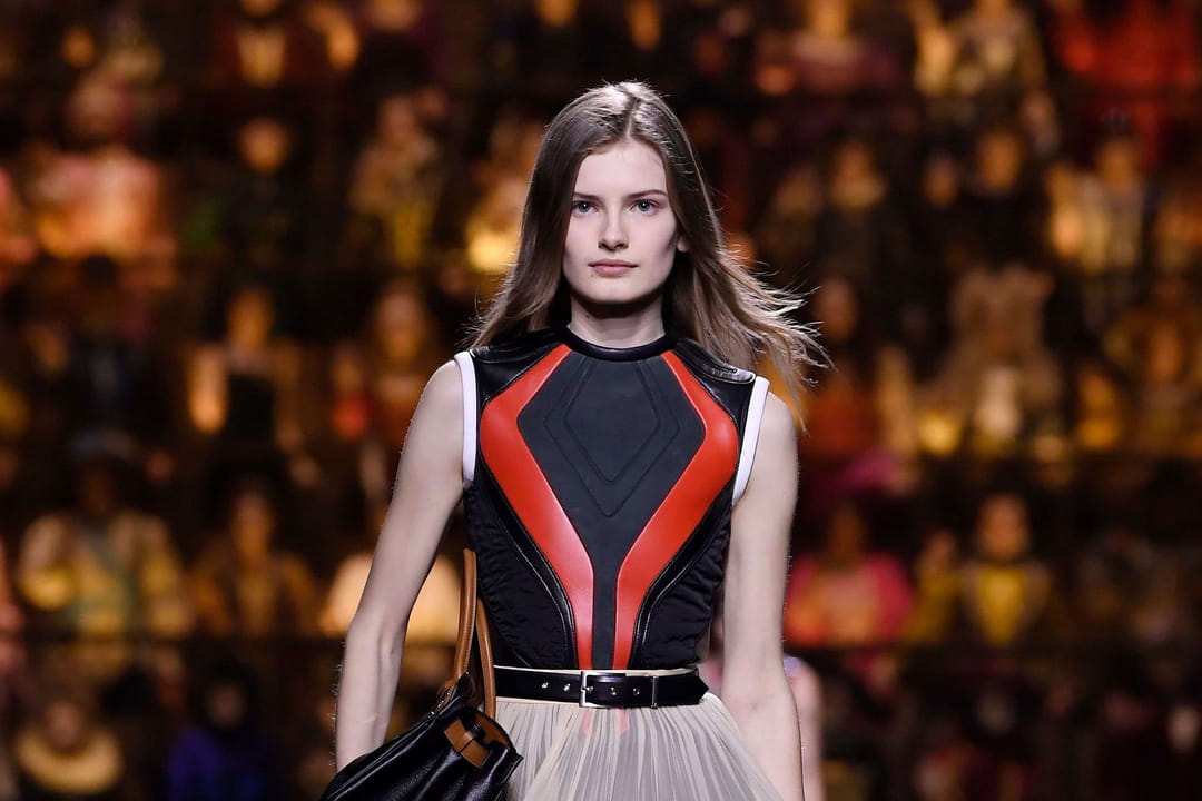 Look 8