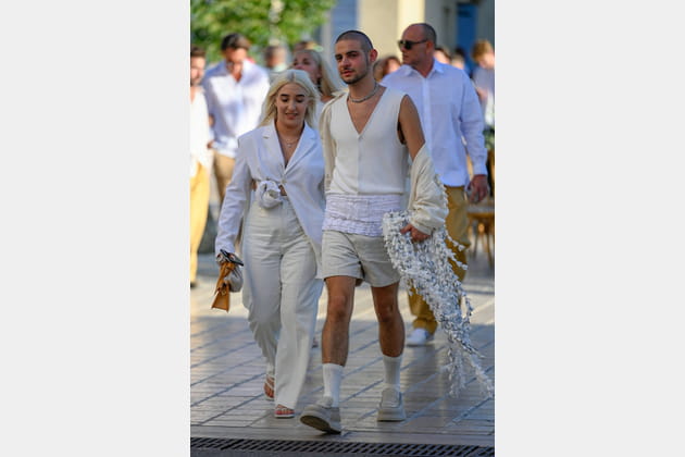 Louis Savary et une invitée le 27 août 2022