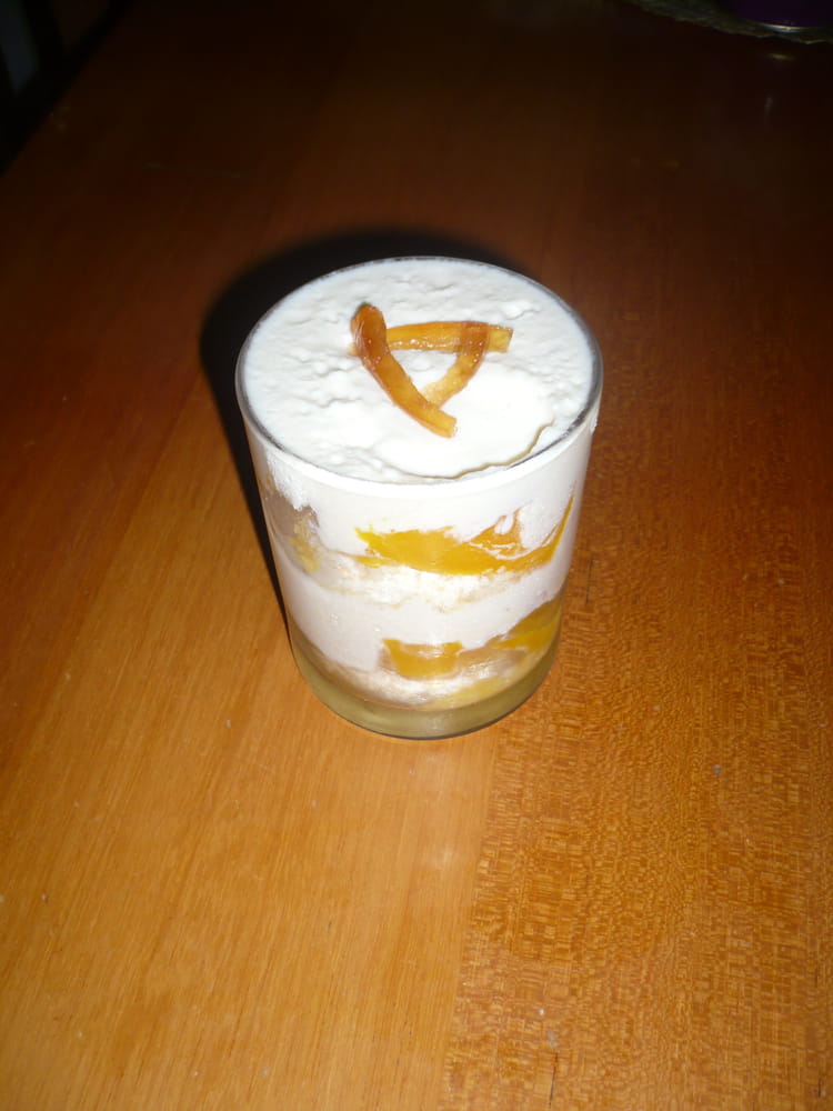 Recette de Tiramisu mangue-orange en verrines : la recette facile