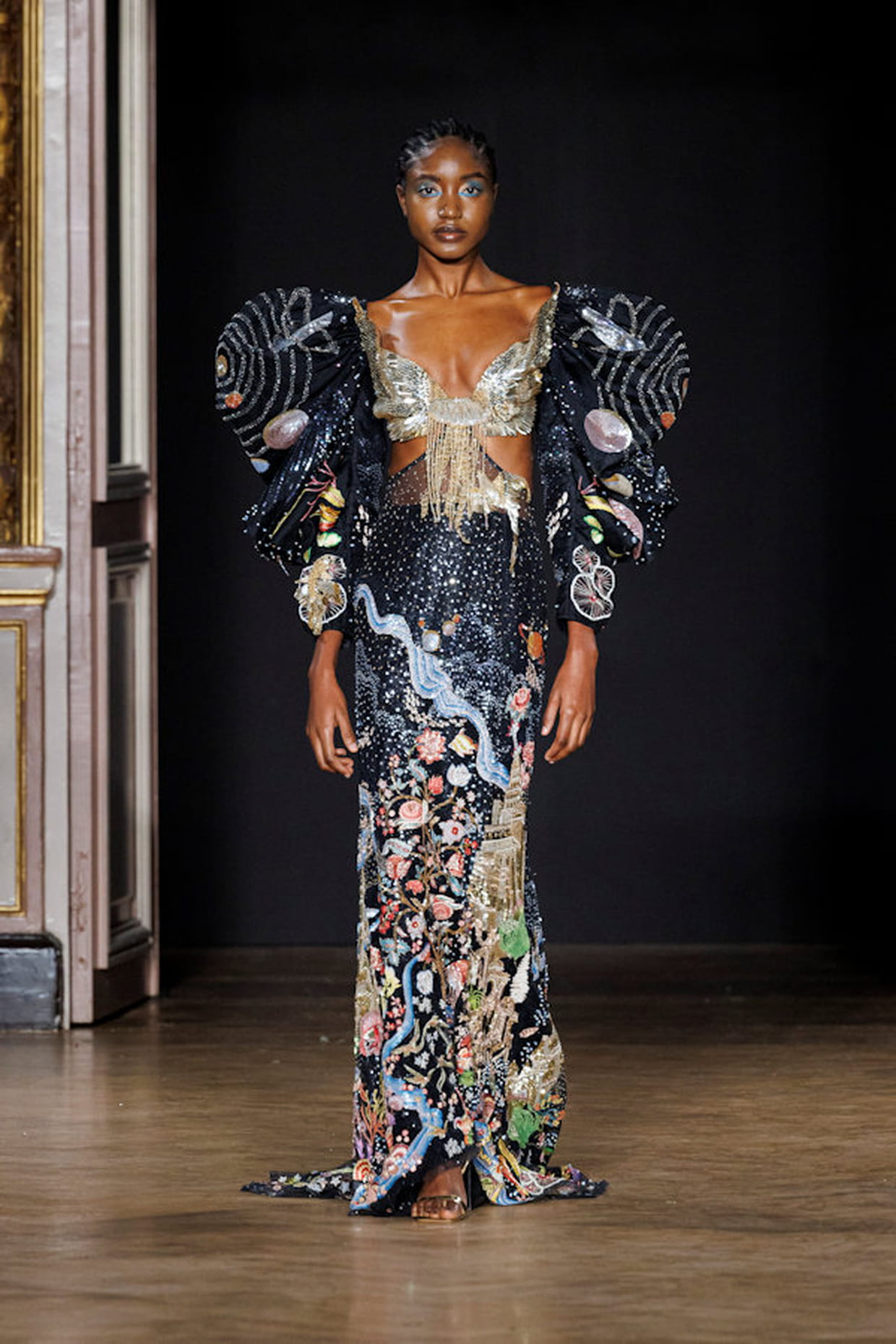 Défilé Rahul Mishra haute couture printemps-été 2023