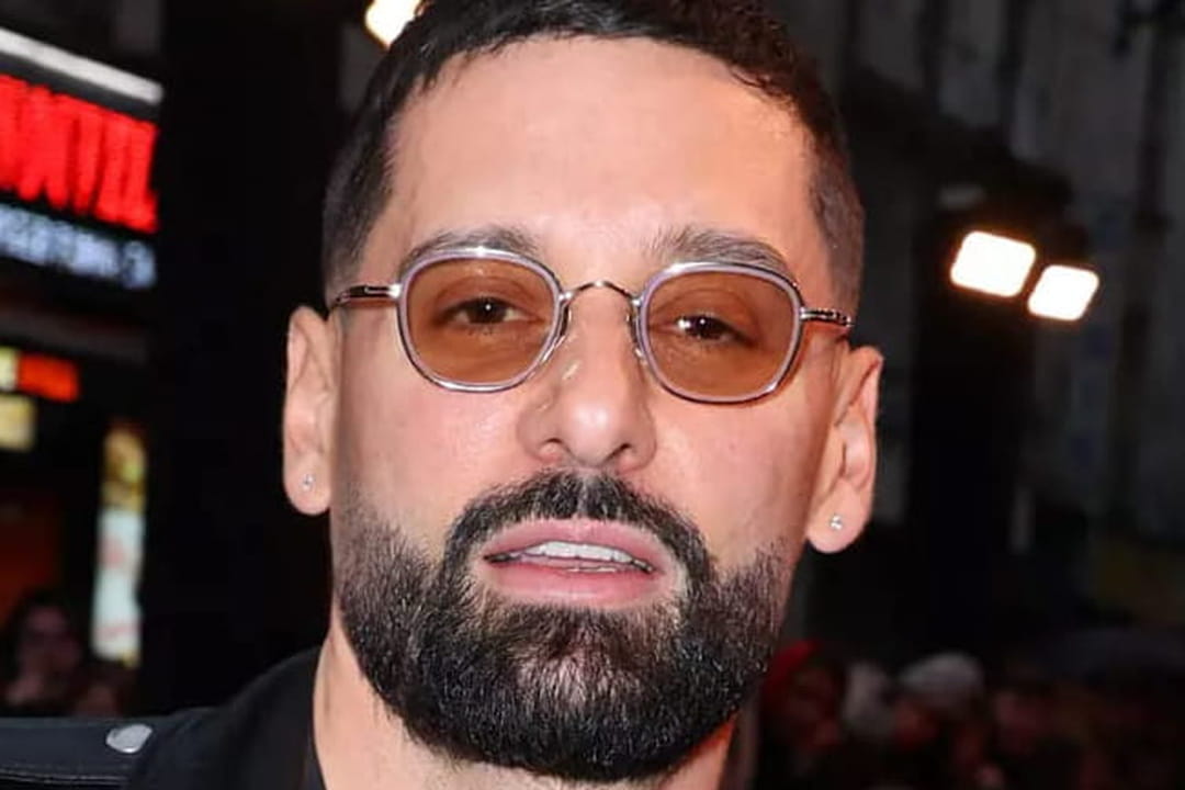 Hugo Manos, lucide : "à leurs yeux, je coche toutes les cases du con"