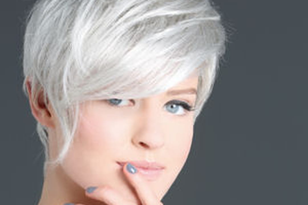 Coloration gris perle de Biguine Paris