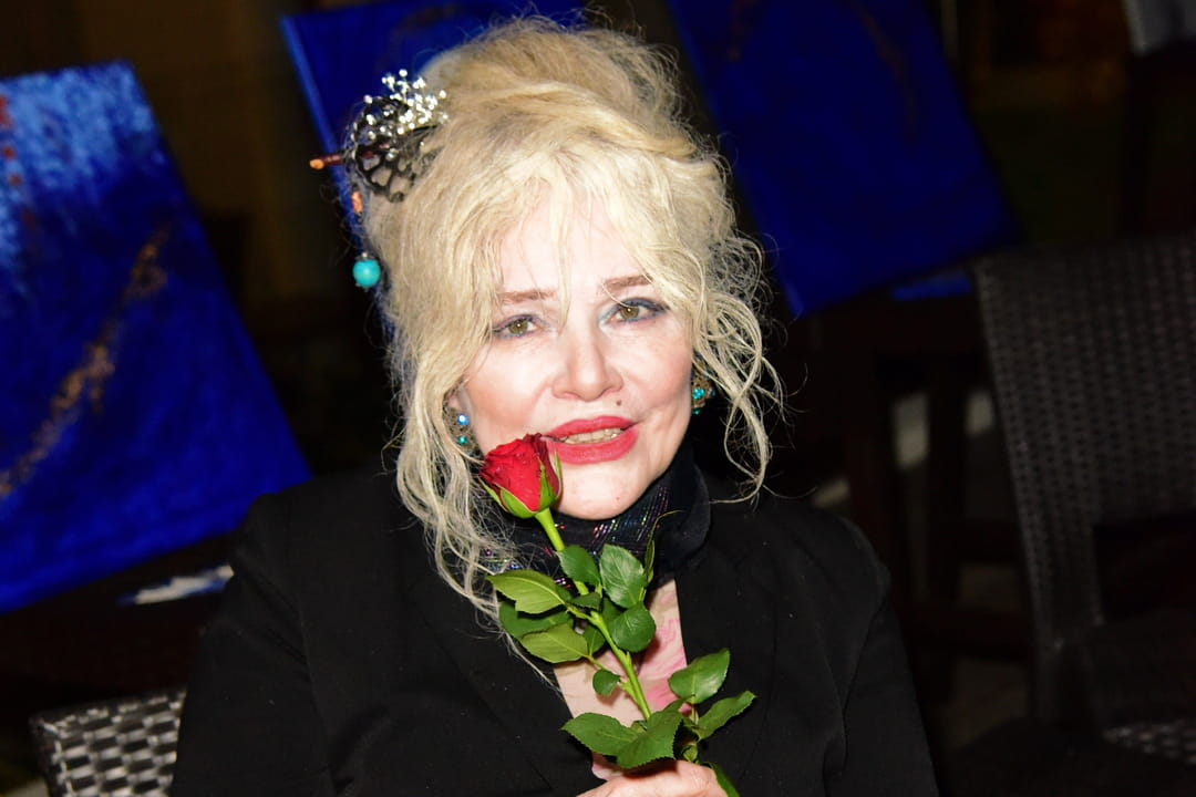 Armande Altaï, de retour à la Star Ac