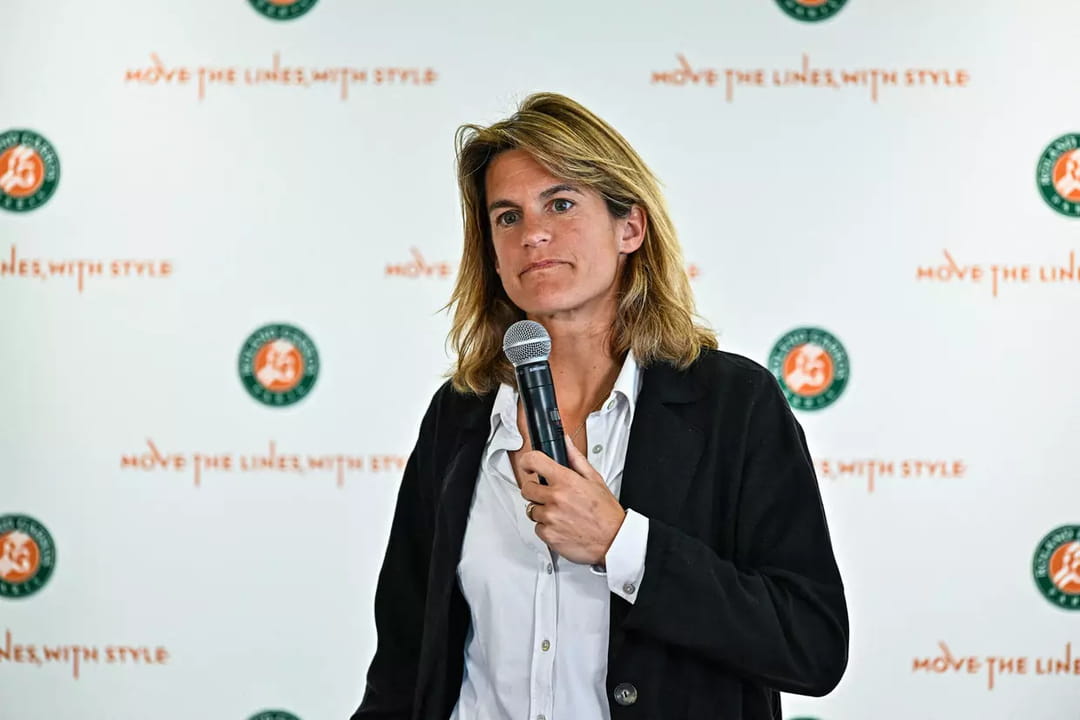 Amélie Mauresmo, en plein divorce : elle attaque son ex-compagne pour ...