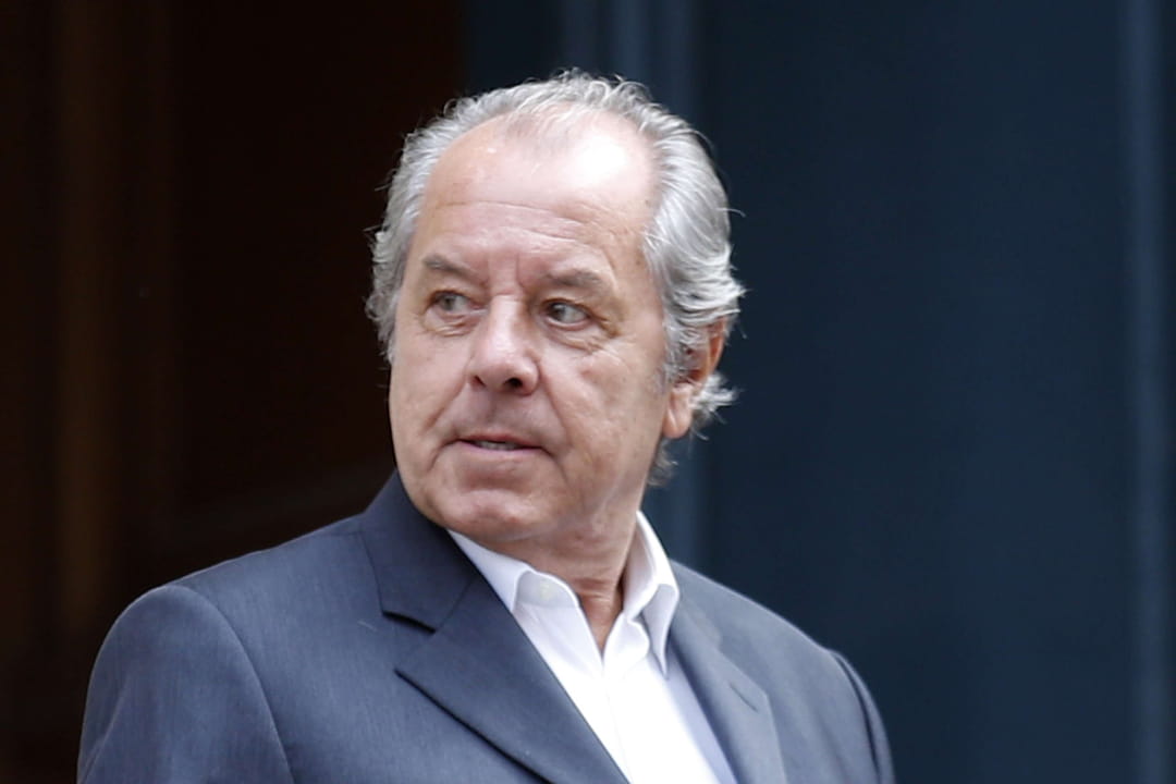 Christian Morin atomise Anne Hidalgo