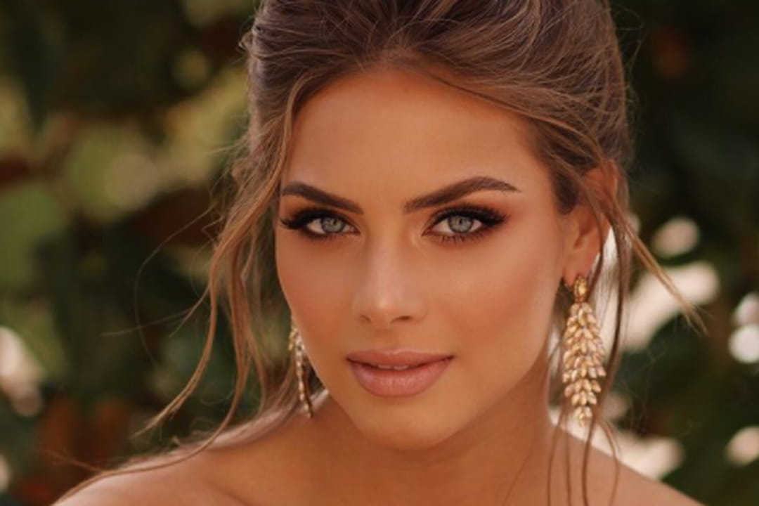 Miss Provence : April Benayoum
