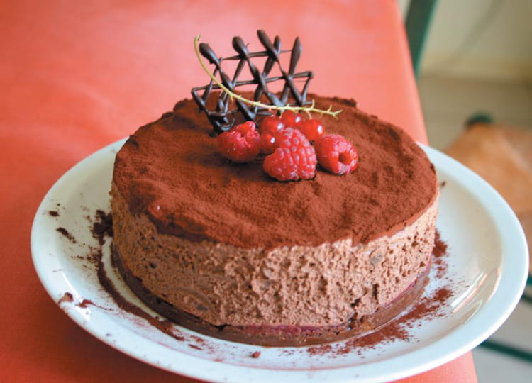 Recette Entremet praliné chocolat et soupçon de fruits rouges