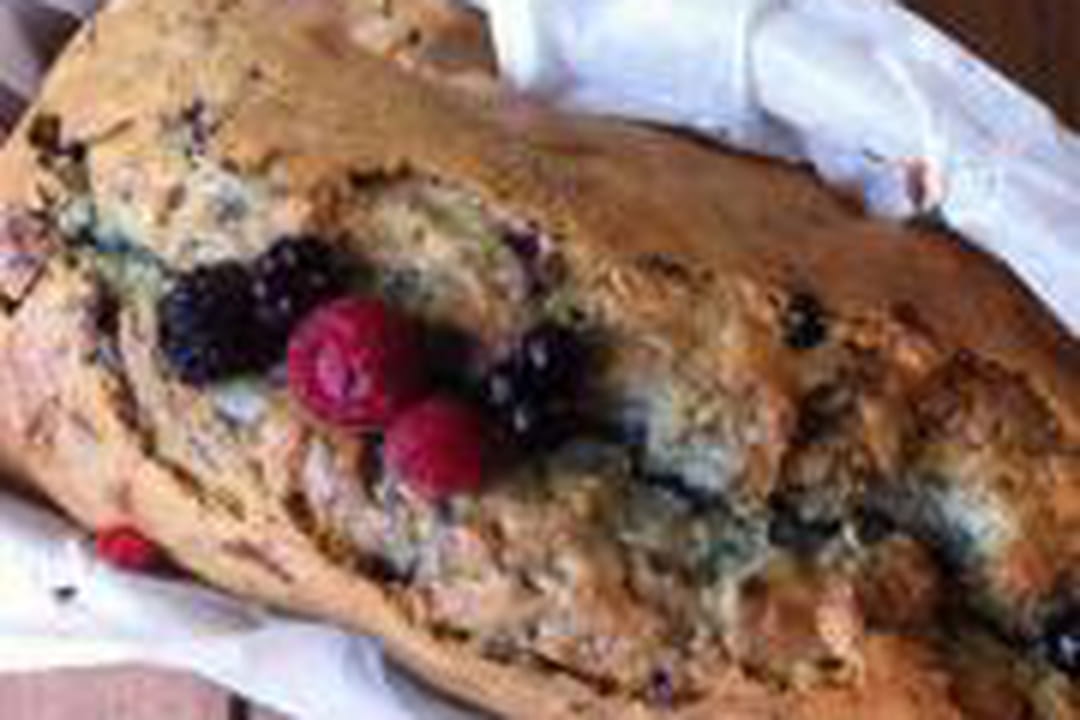 Cake aux fruits rouges et au citron