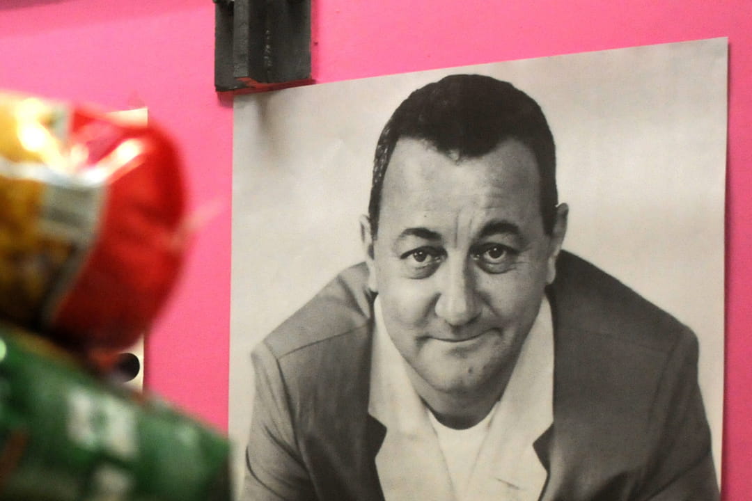 L'origine de la photo de Coluche pour Les Restos du Coeur dévoilée