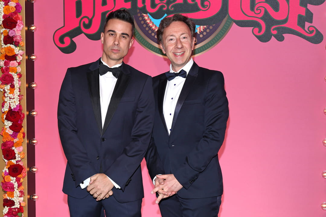 Stéphane Bern et son compagnon Yori Bailleres, conviés au Bal de la ...