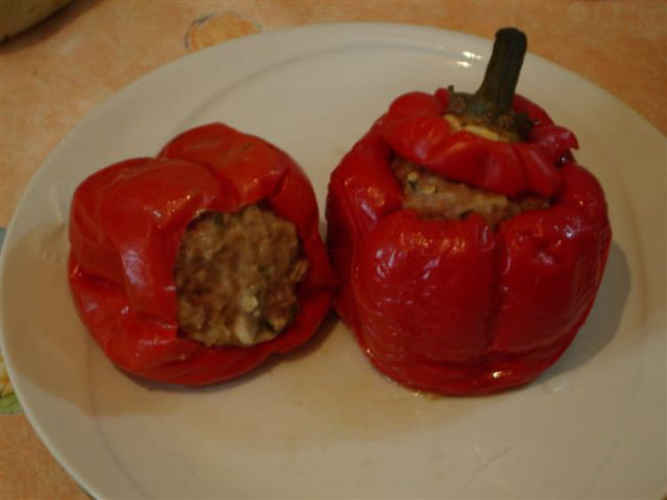 Recette de Poivrons farcis à la viande : la recette facile
