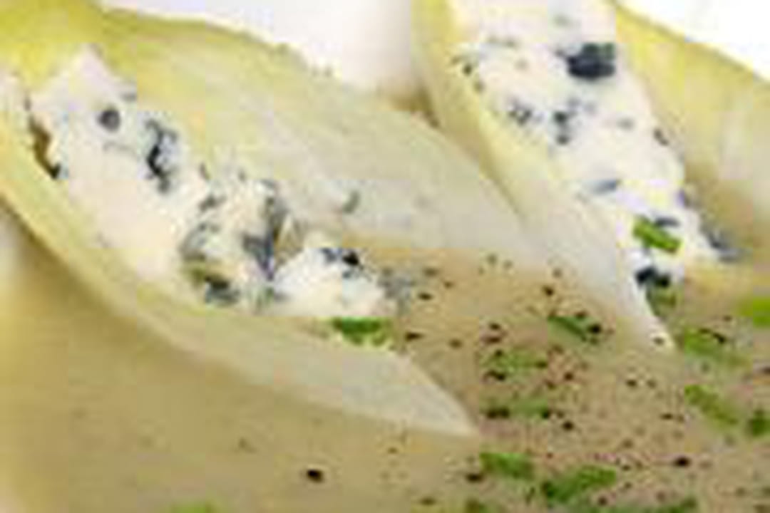 Potage aux chicons et roquefort