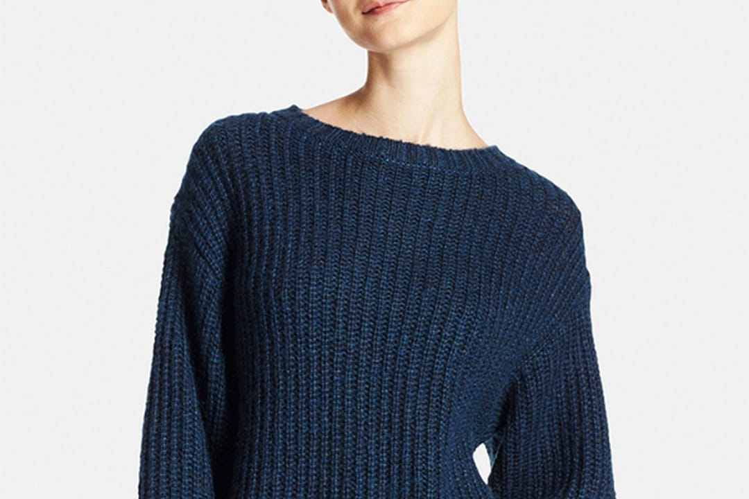 Pull bleu de Uniqlo