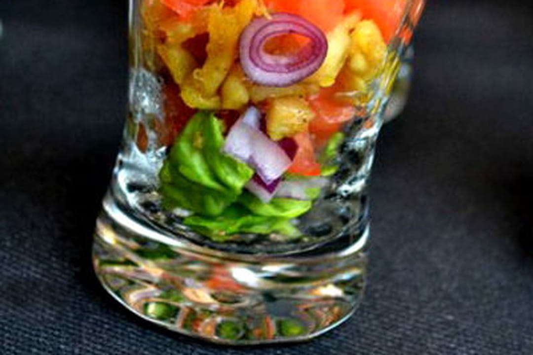 Verrines de poulet épicé au curry