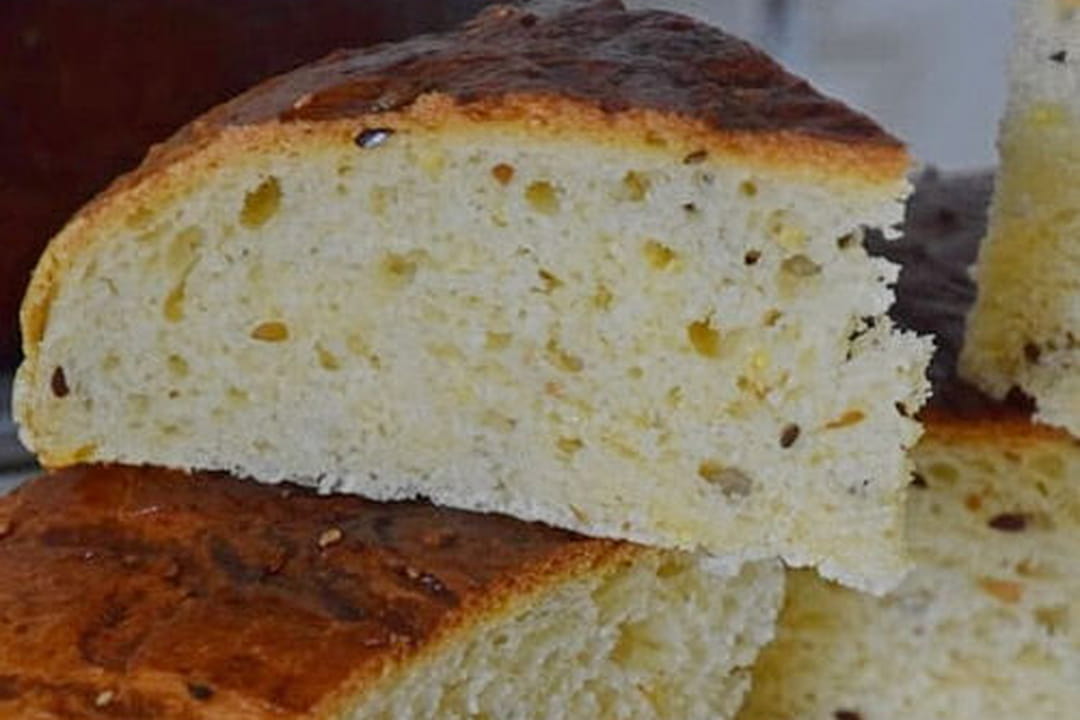 Pain à la turque express aux graines de sésame