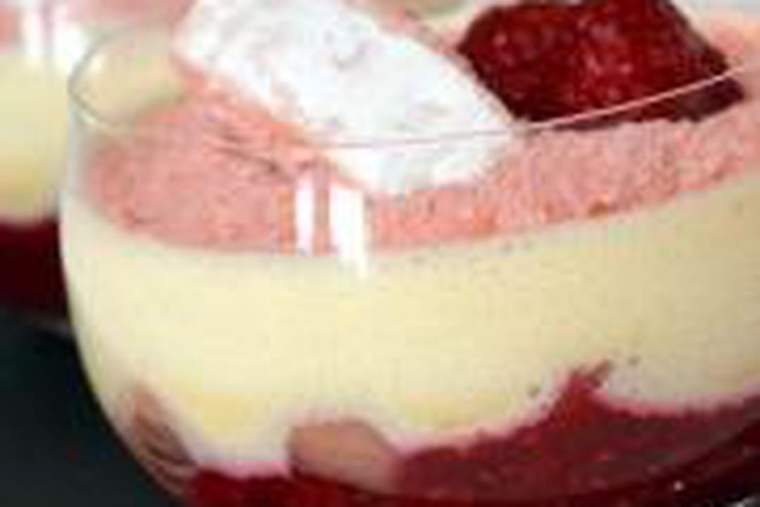 Tiramisu aux framboises et biscuits roses de Reims