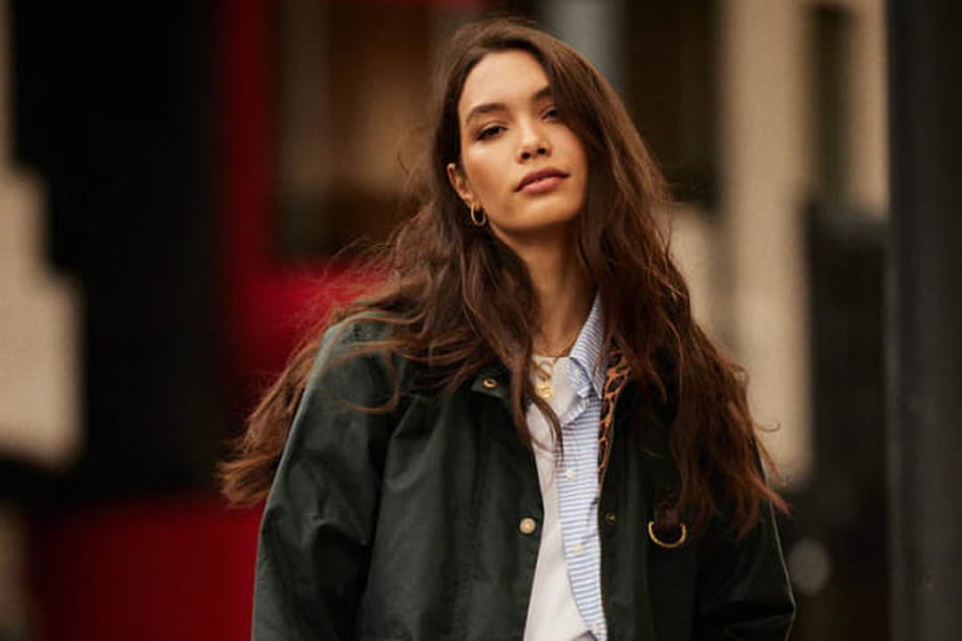 Veste kaki et léopard