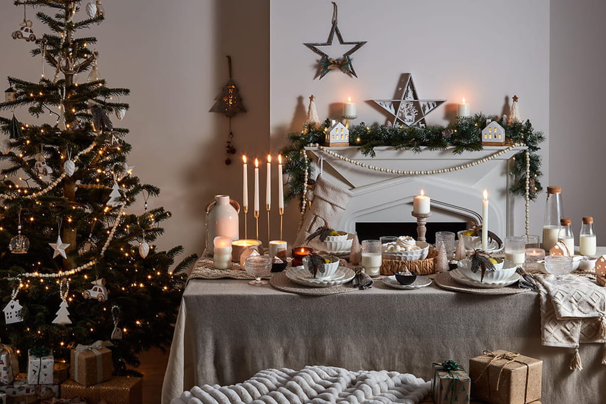 Les bonnes idées pour une table de Noël réussie sont toutes là - il y ...