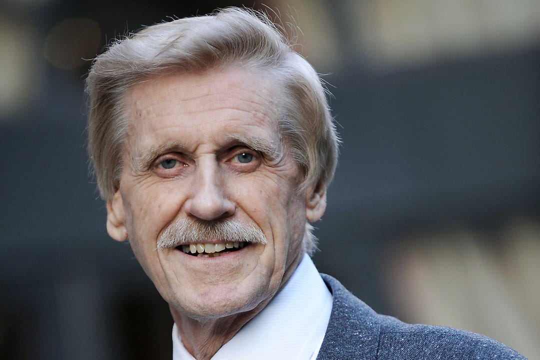 La mort d'Edward Meeks (Globe-Trotters)