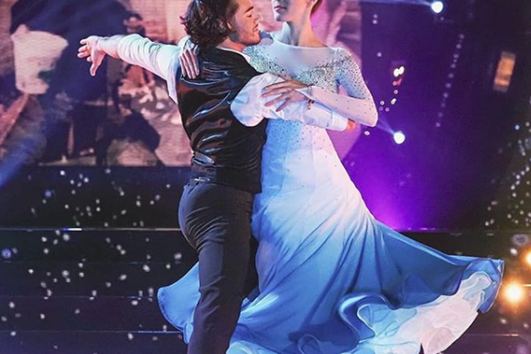 Anthony Colette sublime la grâce d'Iris Mittenaere