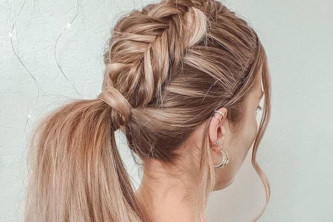 Queue de cheval avec tresse