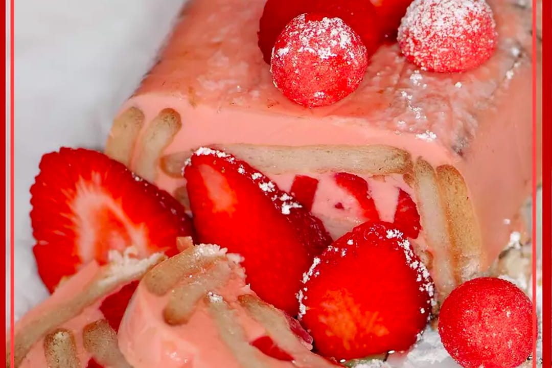 Charlotte aux deux fraises et Petit Beurre