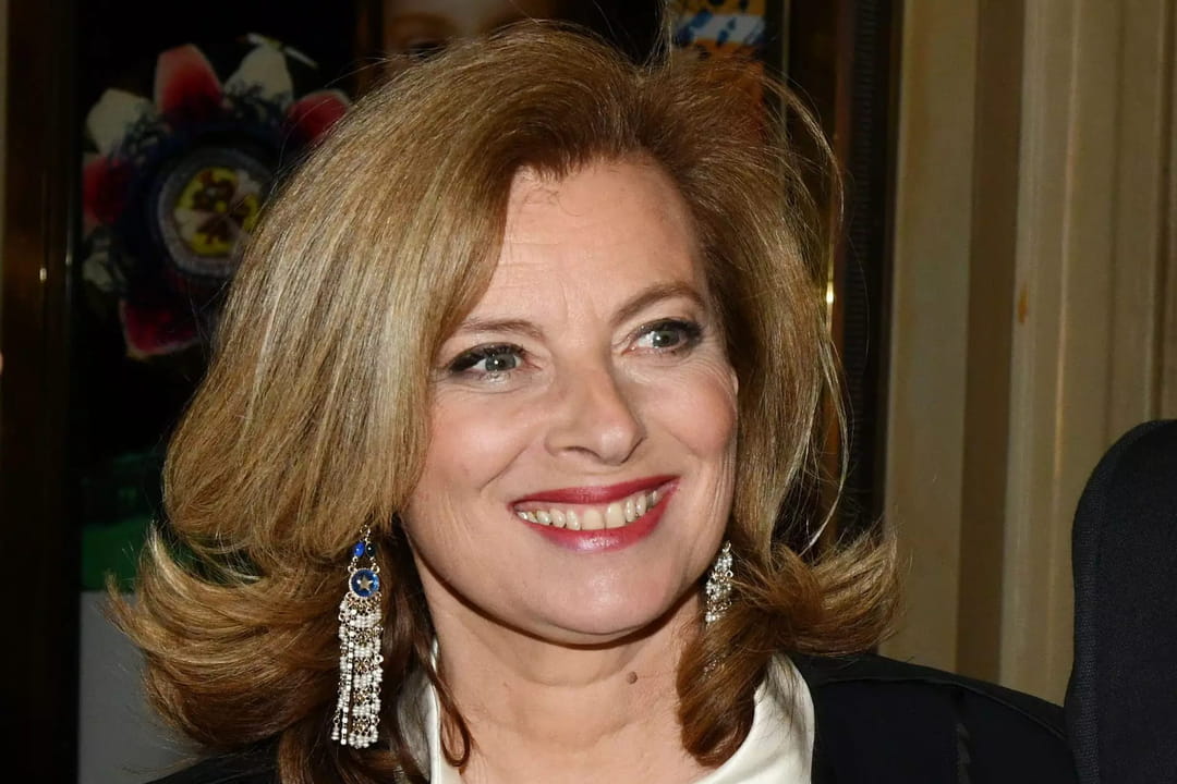 Valérie Trierweiler, fière de ses "super belles-filles"
