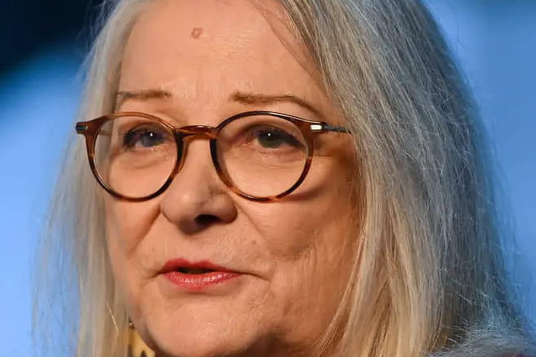 Josiane Balasko, infiniment triste : "sa disparition a été déchirante"