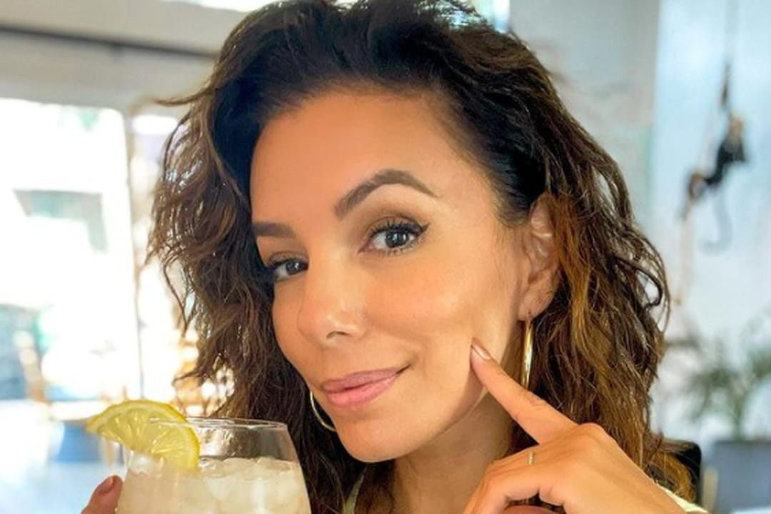 Eva Longoria aux couleurs du soleil