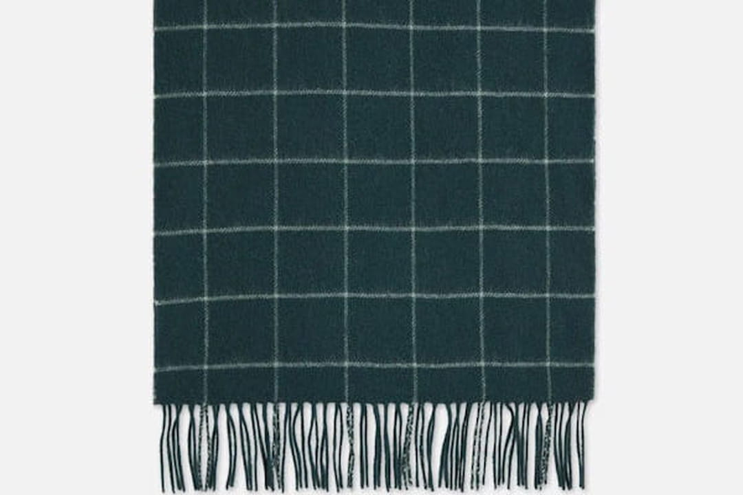 Echarpe verte à carreaux