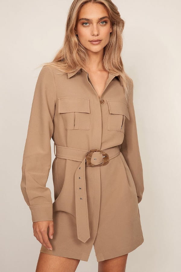 Robe à boucle large