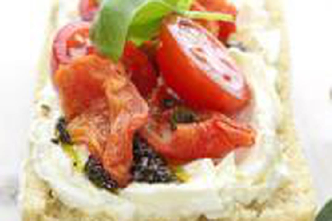 Tartine provençale aux tomates cerise et tapenade