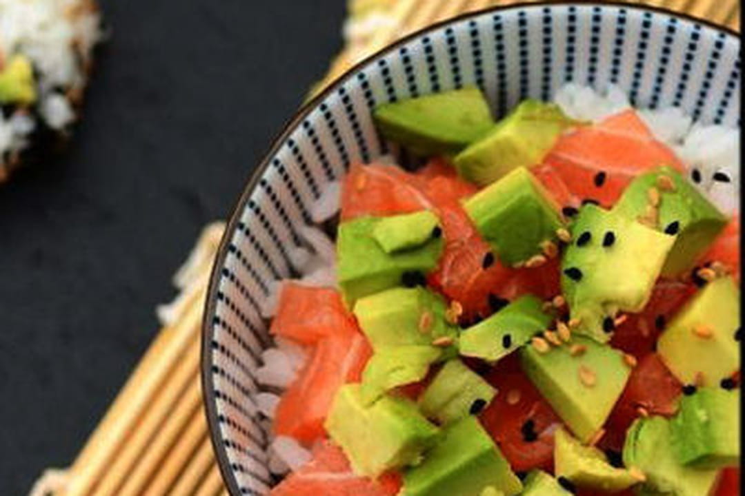 Chirashi façon California Rolls