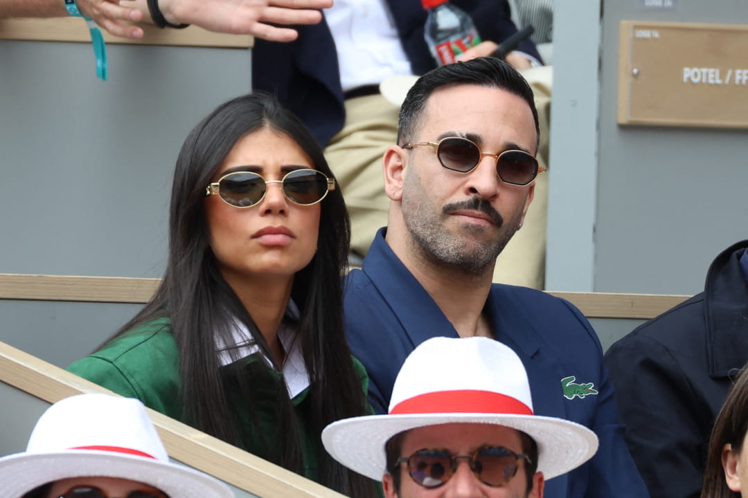 Adil Rami s'offre une sortie en amoureux avec Louana Franco à Roland-Garros