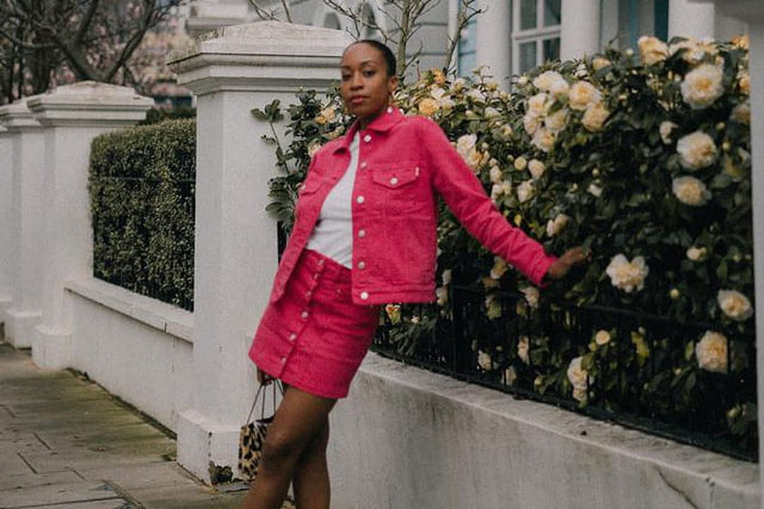 60 looks inspirants pour voir la vie en rose cette saison