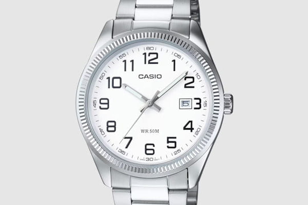 Montre au design simple