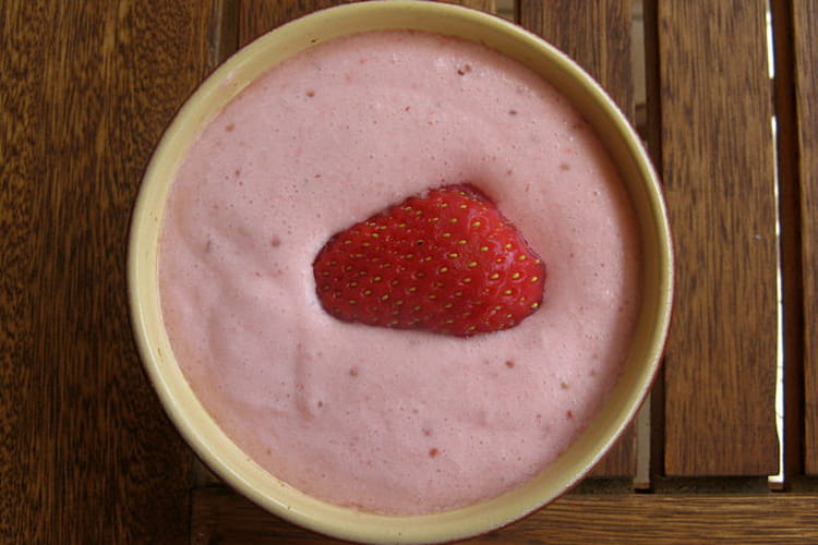 Mousse à la fraise pour 6 personnes