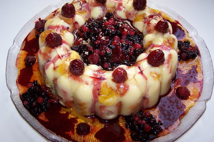 Couronne aux fruits rouges