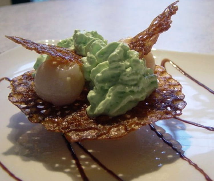 Recette de Croustillant de lychee et sa mousse de pistache