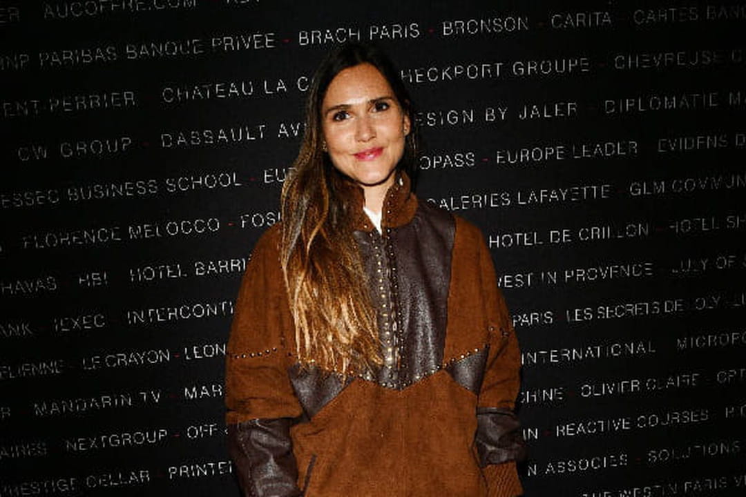 Joyce Jonathan en total look marron