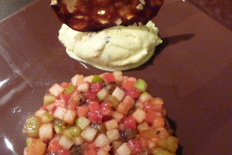 Brunoise de fruits glacé, tuile au carambar