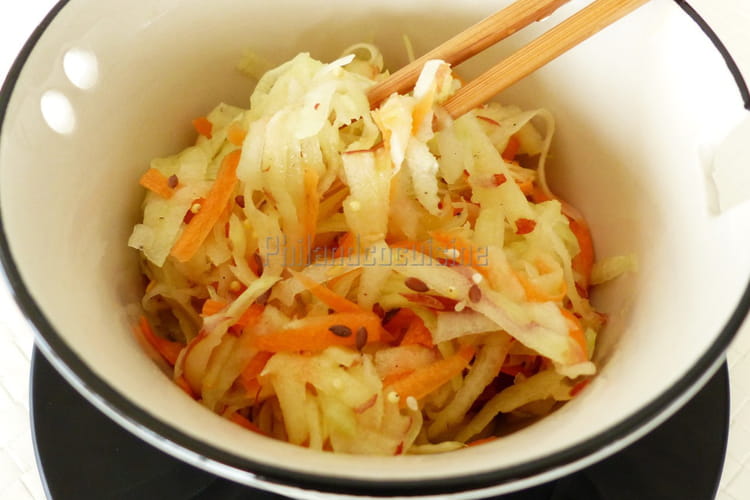 Recette de Salade de chou-rave, carotte et pomme