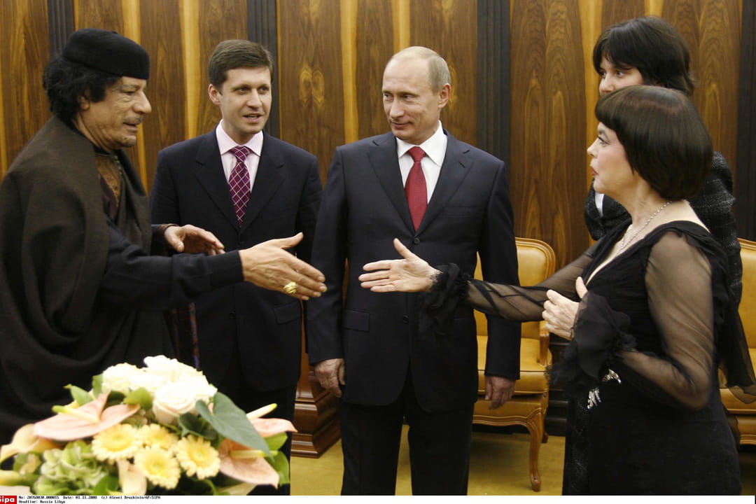 Réunion au sommet et politiquement surprenante avec Poutine et Kadhafi