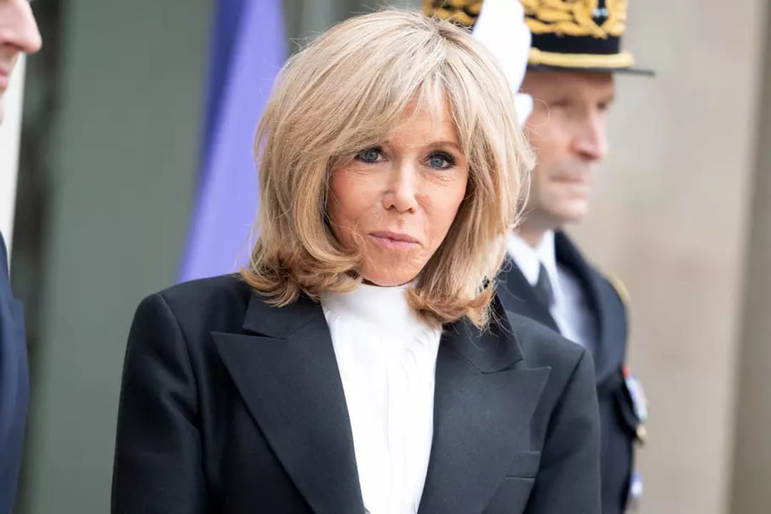 Brigitte Macron, désavouée