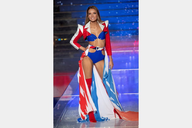 Amandine Petit et ses looks de Miss France 2021