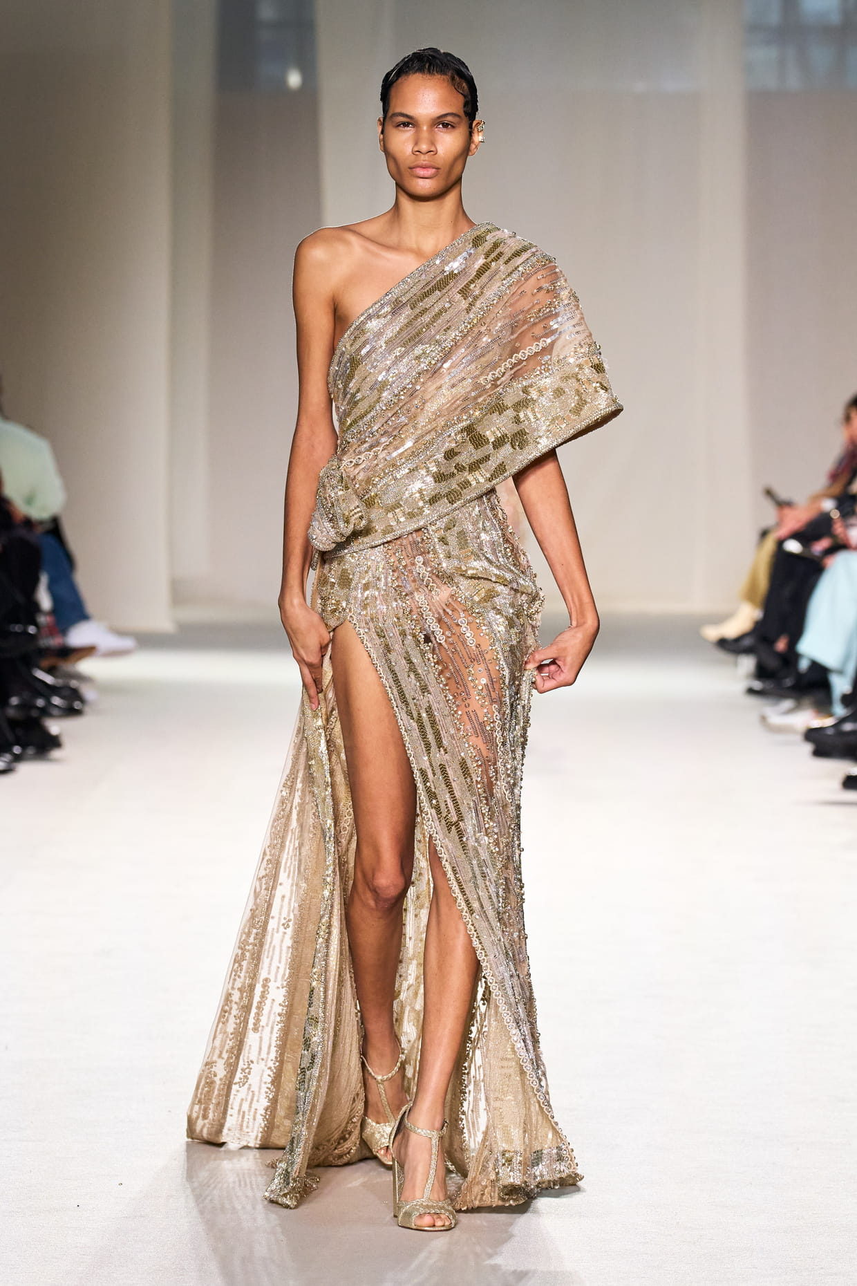 Look 64 du défilé Elie Saab