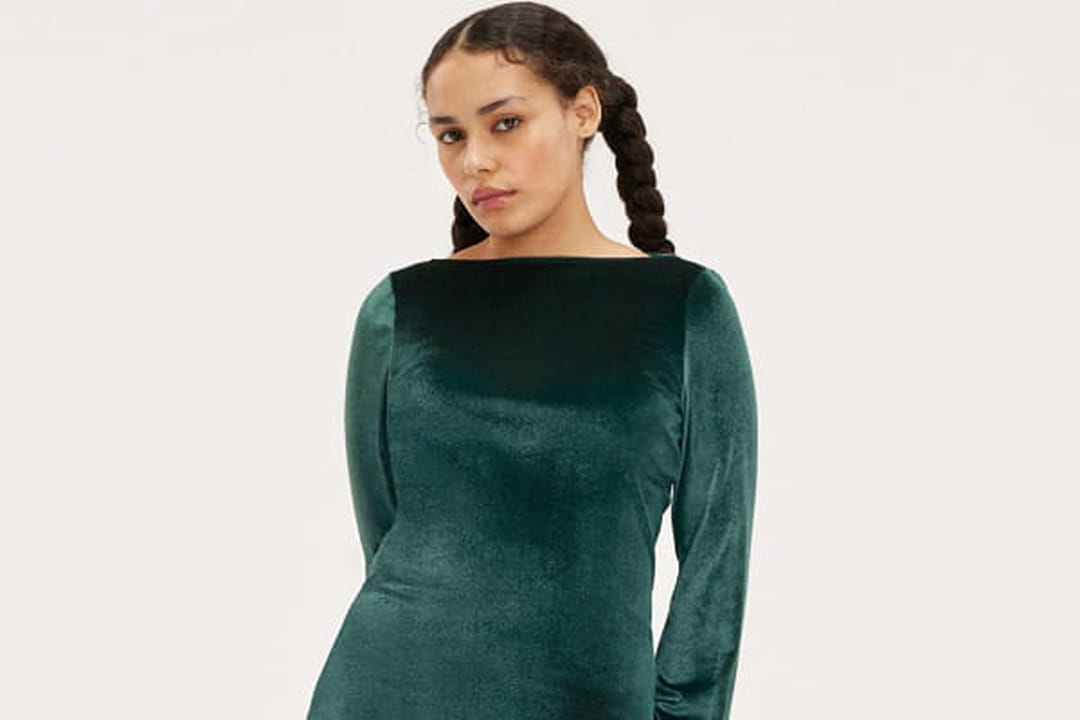 Robe midi en velours à manches longues