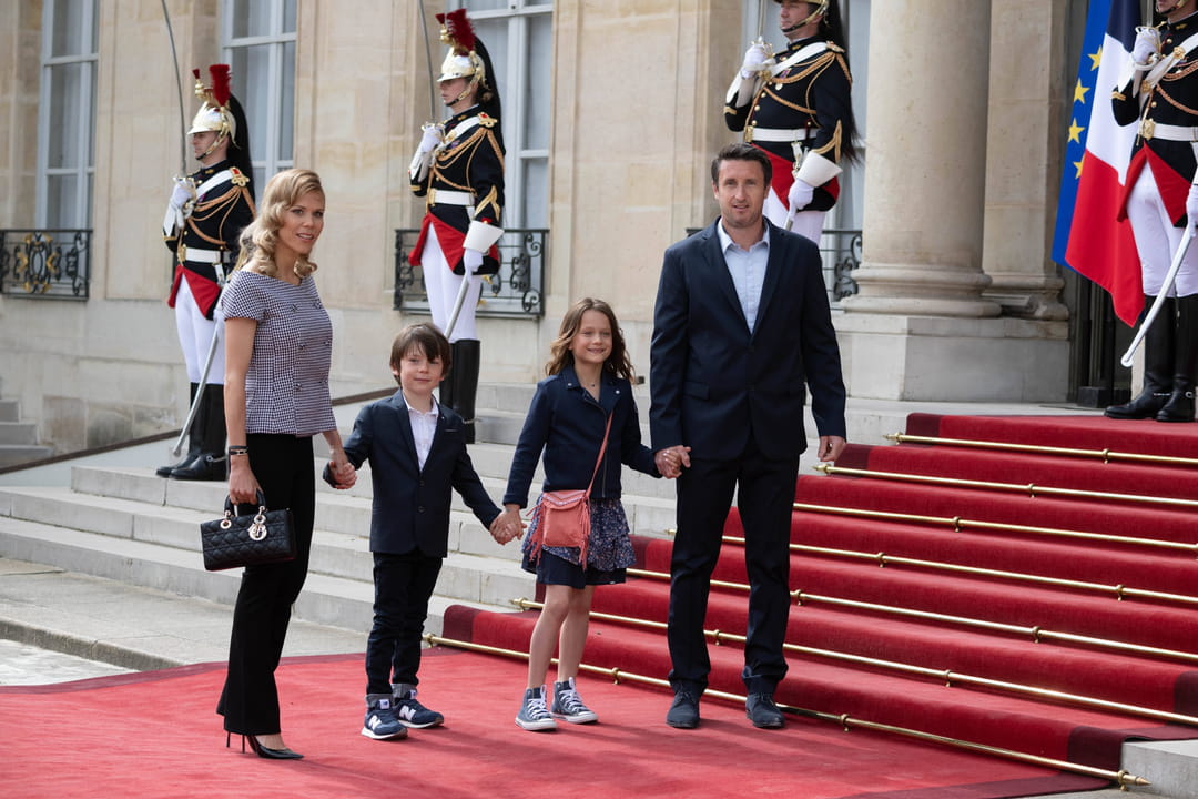 Tiphaine Auzière, fille de Brigitte Macron, en famille avec ses enfants ...