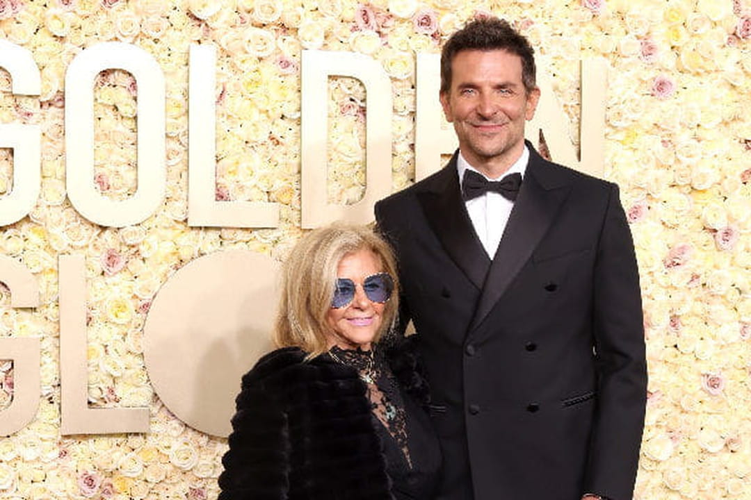 Bradley Cooper en smoking noir Louis Vuitton